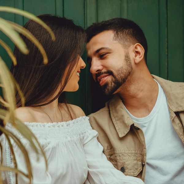 My husband cheated on me with my best friend - Tweak India